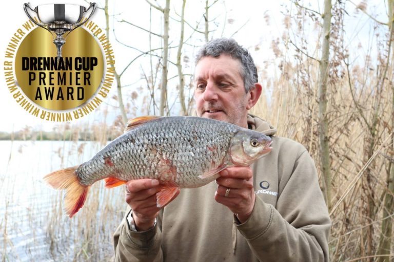 Dai Gribble 4lb 4oz British Record Roach | Drennan International